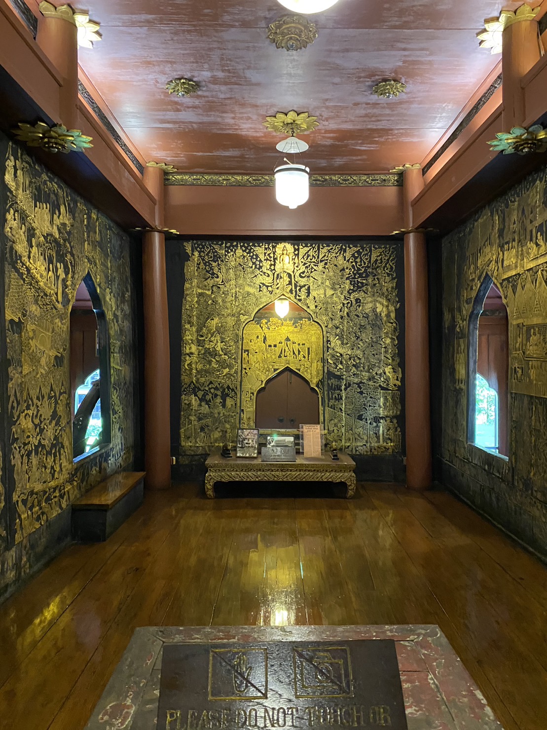 SUAN PAKKAD PALACE & MUSEUMスアン・パッカード宮殿博物館 - sanay